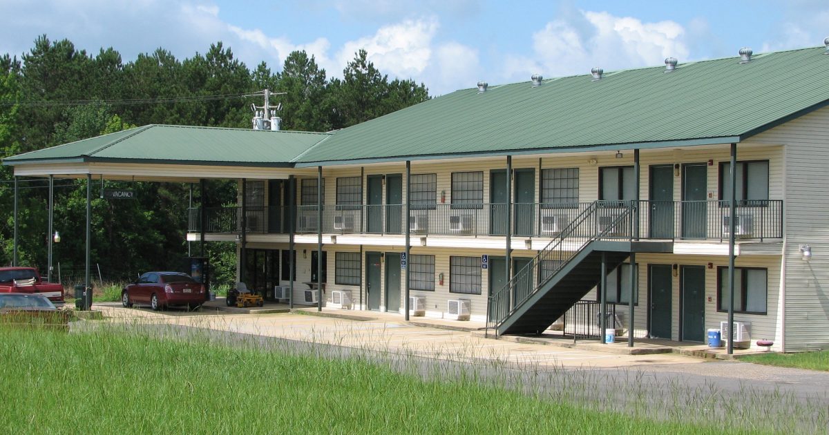 Motel 103 | Discover Monroe West Monroe